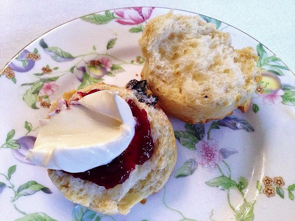 Scone, Clotted Cream & Raspberry jam - TheTaste.ie