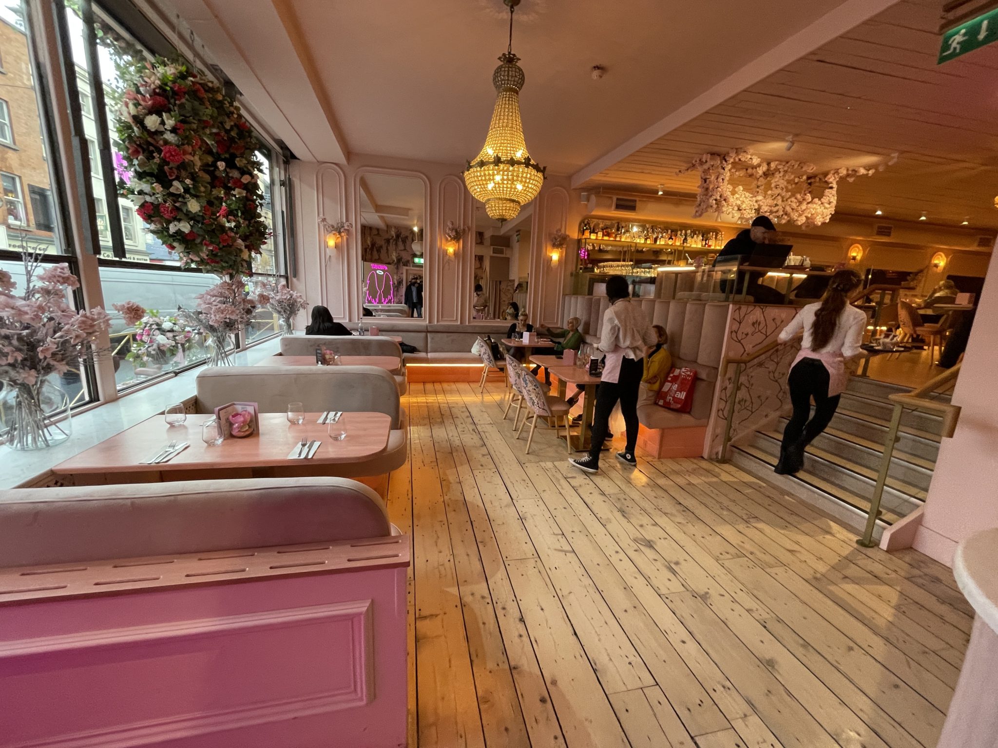 Pink Restaurant Dublin City Centre by Oliver Dunne - The Review