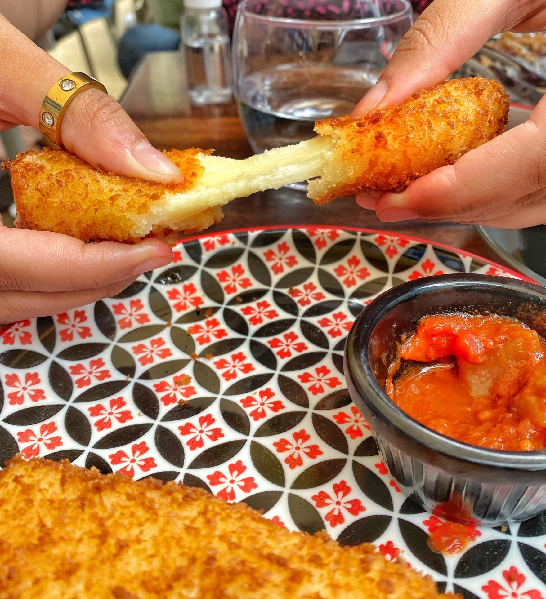 Krewe mozzarella sticks dublin cheese pulls - TheTaste.ie