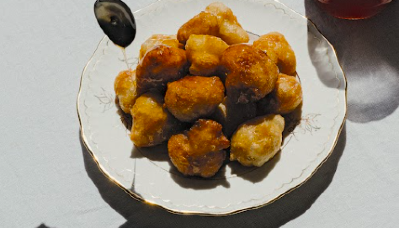 'Loukoumades' Greek Doughnuts from Yiayia - A Collection of Recipes ...
